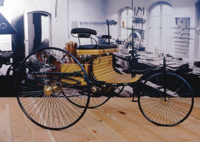 1886 Benz Patent Motorwagen - Birth of the Motorcar - Heacock Classic ...