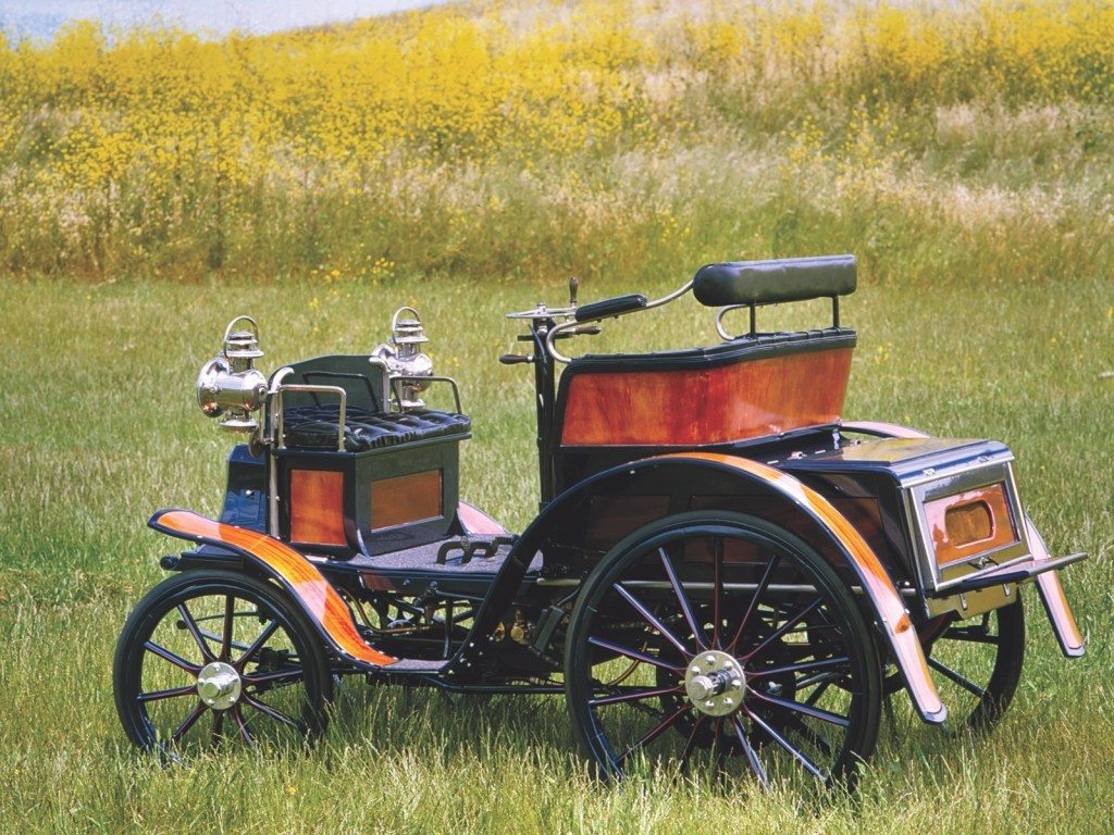 The History of Fender Lines - Heacock Classic Insurance