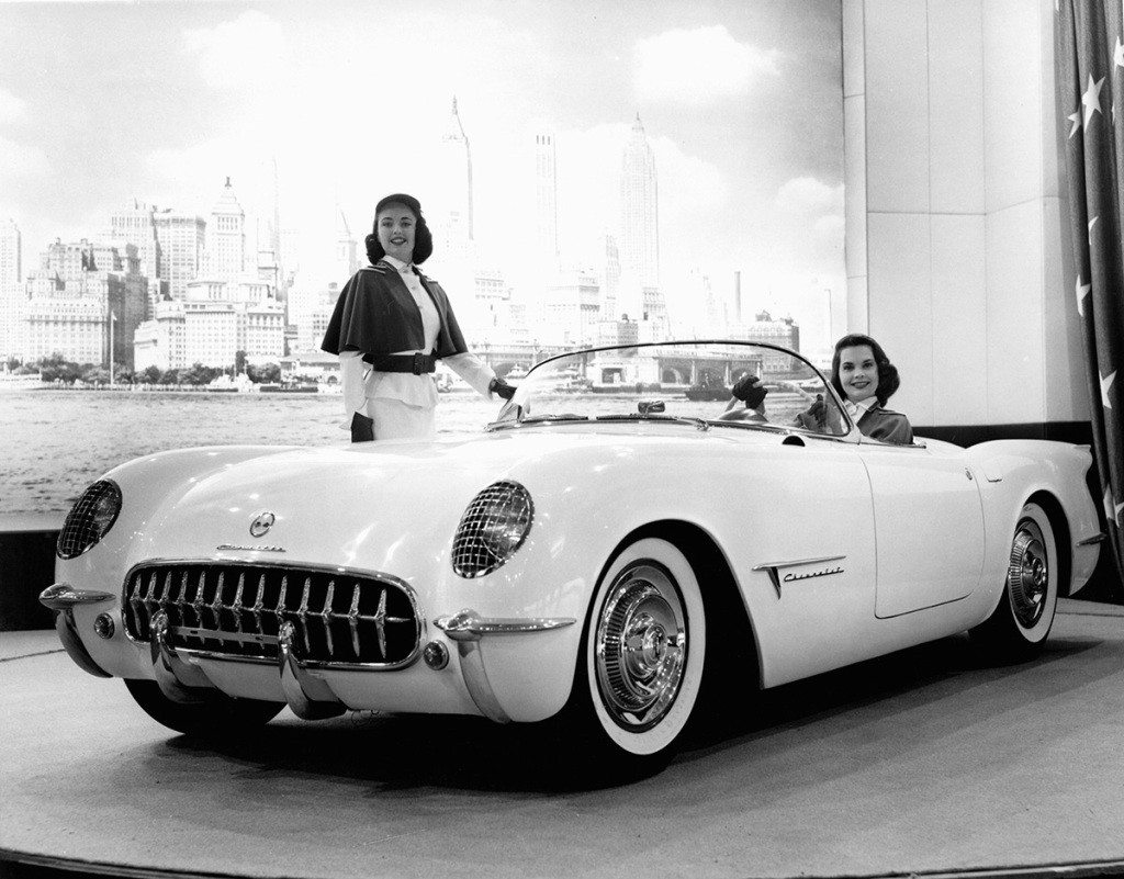 Corvette Evolution Told Through Its Concepts – Heacock Classic