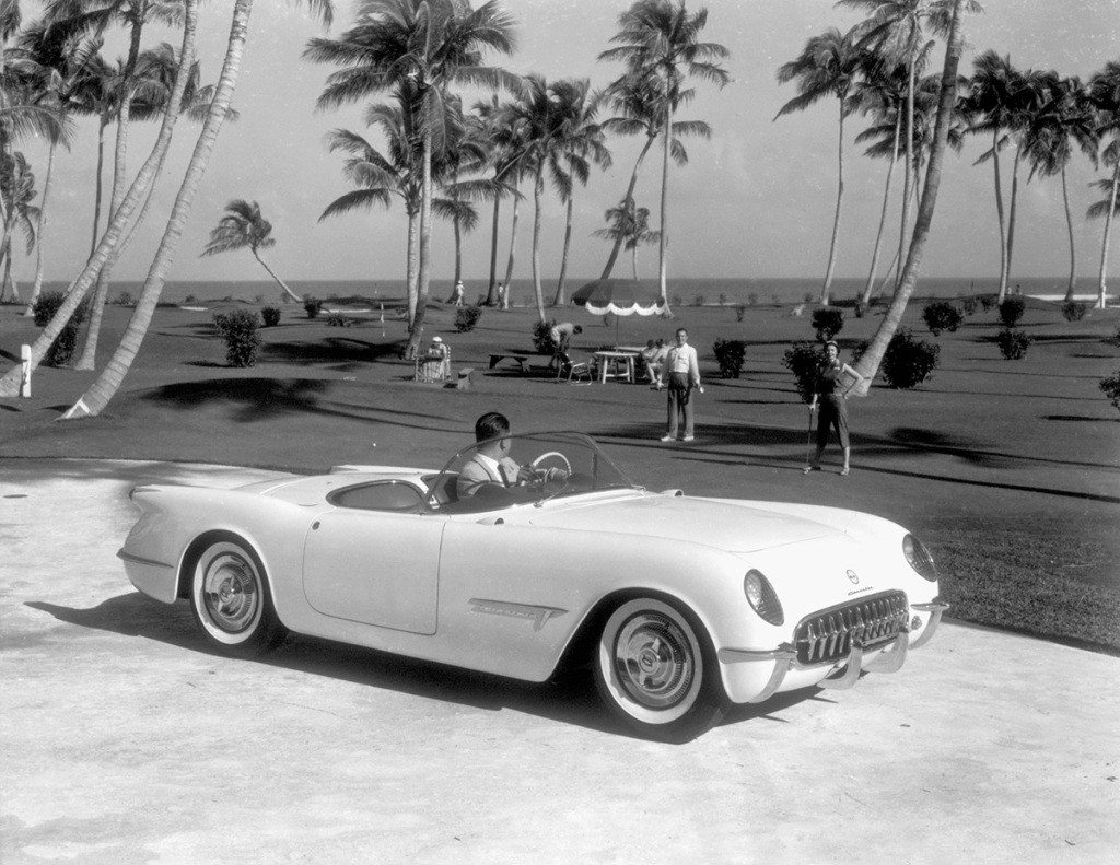 Corvette Evolution Told Through Its Concepts – Heacock Classic