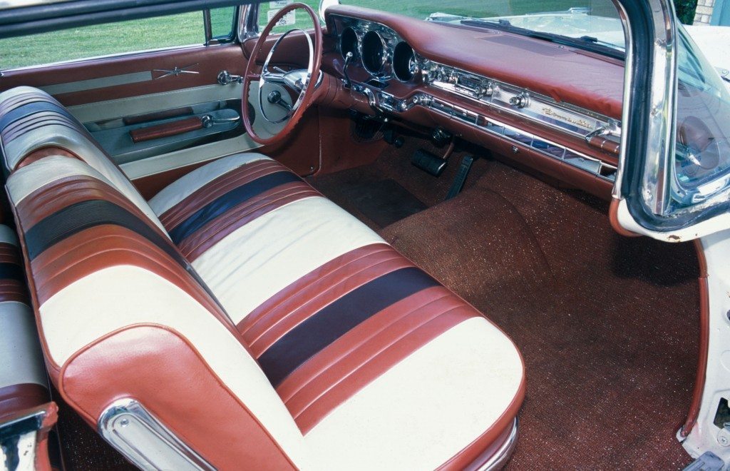 1959 Pontiac Bonneville Wide-Track - Heacock Classic Insurance