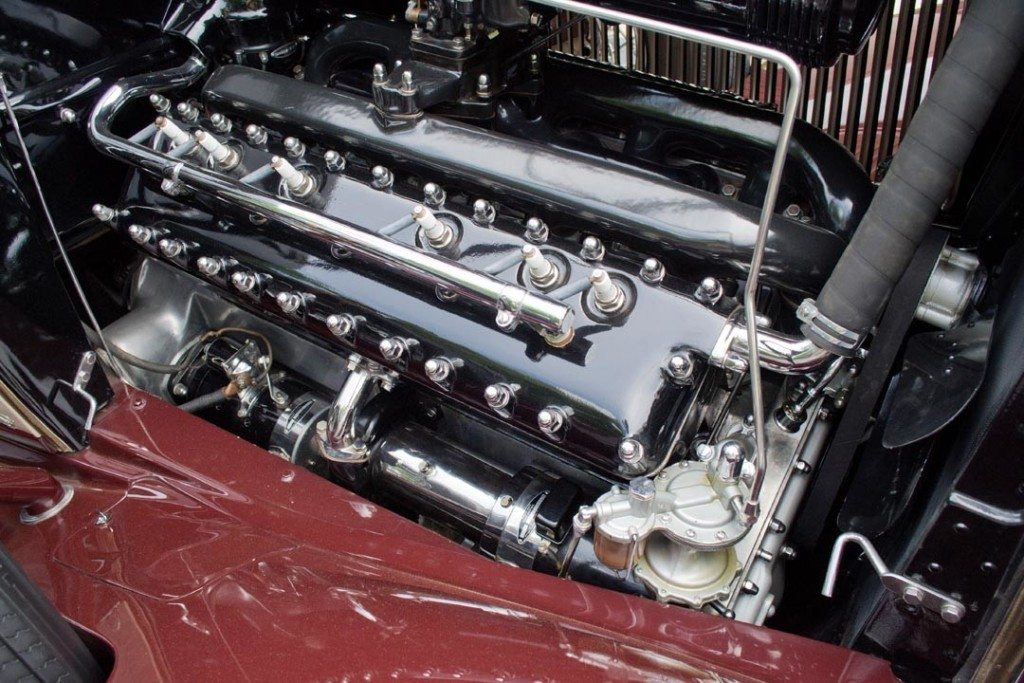 1933 Lincoln KB Convertible Victoria – Heacock Classic