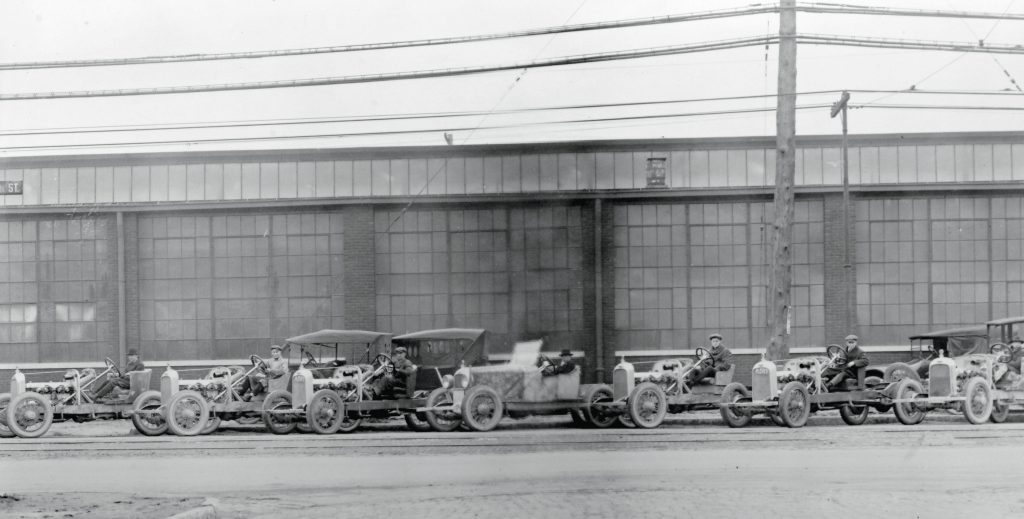 Model A Duesenberg - America’s First Straight Eight - Heacock Classic ...
